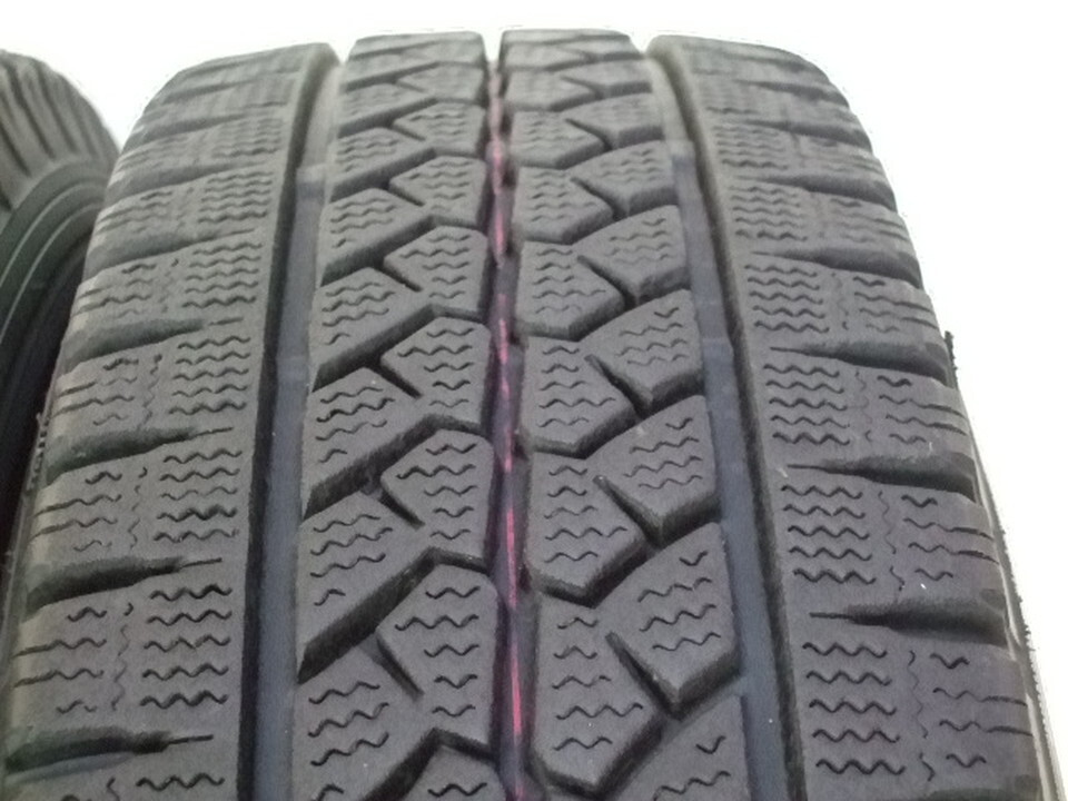 Yahoo!オークション - ブリヂストン BLIZZAK VL1 195/80R15 107/105L L...