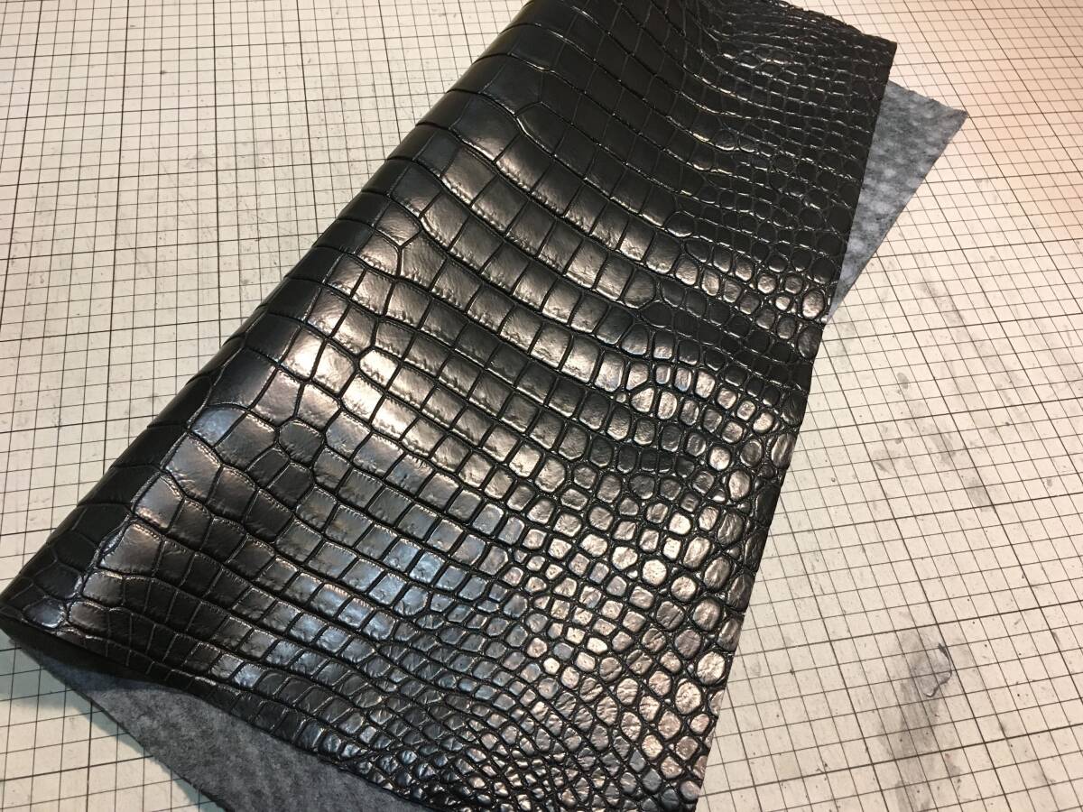 Yahoo!オークション - CR4-480 美革 超特大センター取り ボッテガ・ヴ...