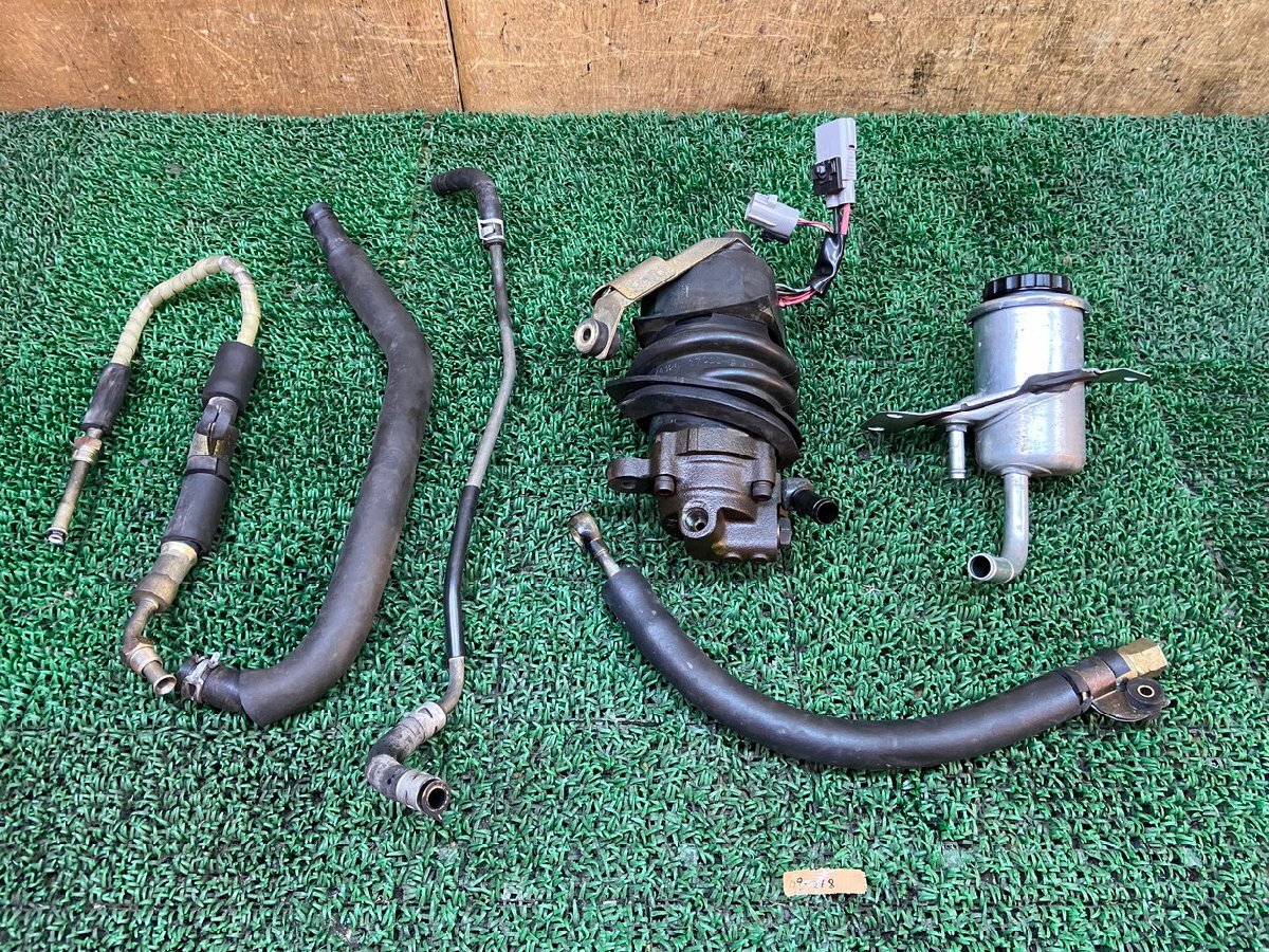 Yahoo!オークション - O9-218 C H4 SW20 MR2 GT 2型 パワステポンプ パ...