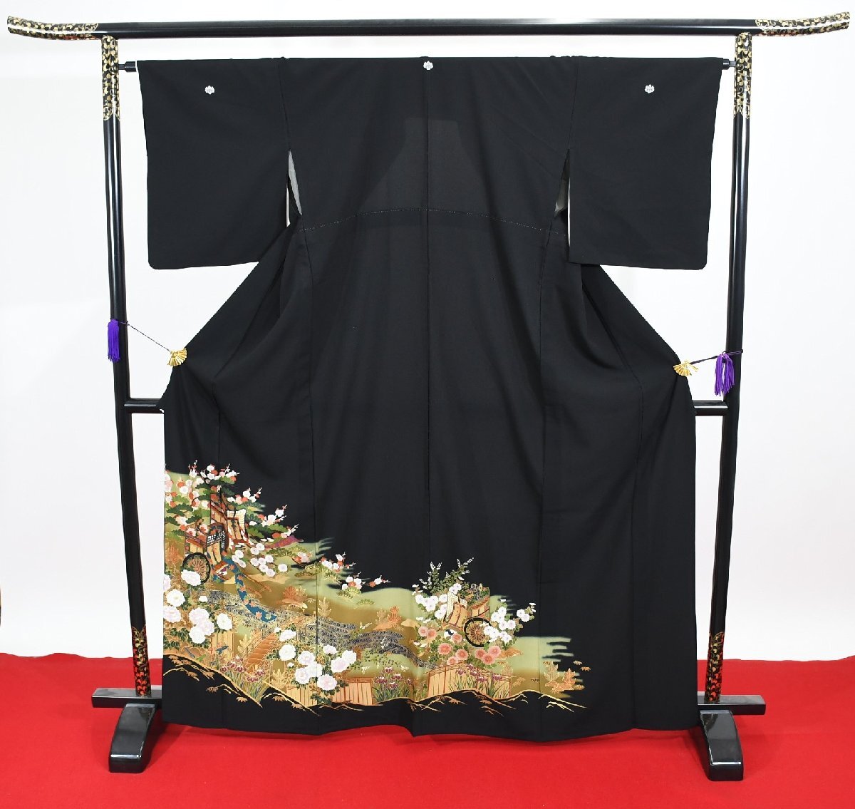 Yahoo!オークション - 黒留袖 結婚式 単衣 御所車 菊 花 身丈159cm 裄...