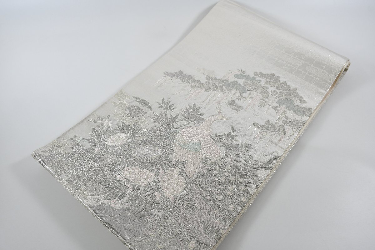 Yahoo!オークション - 袋帯 王朝飾花鳥園図 六通柄 銀糸 孔雀文様 花 ...