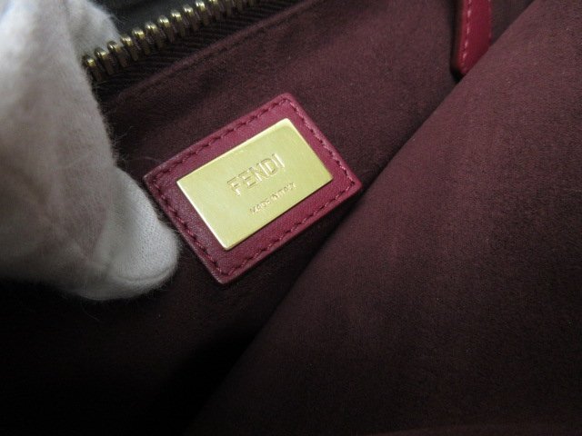 Yahoo!オークション - 極美品 FENDI フェンディ ピーカブー ハンドバッ...