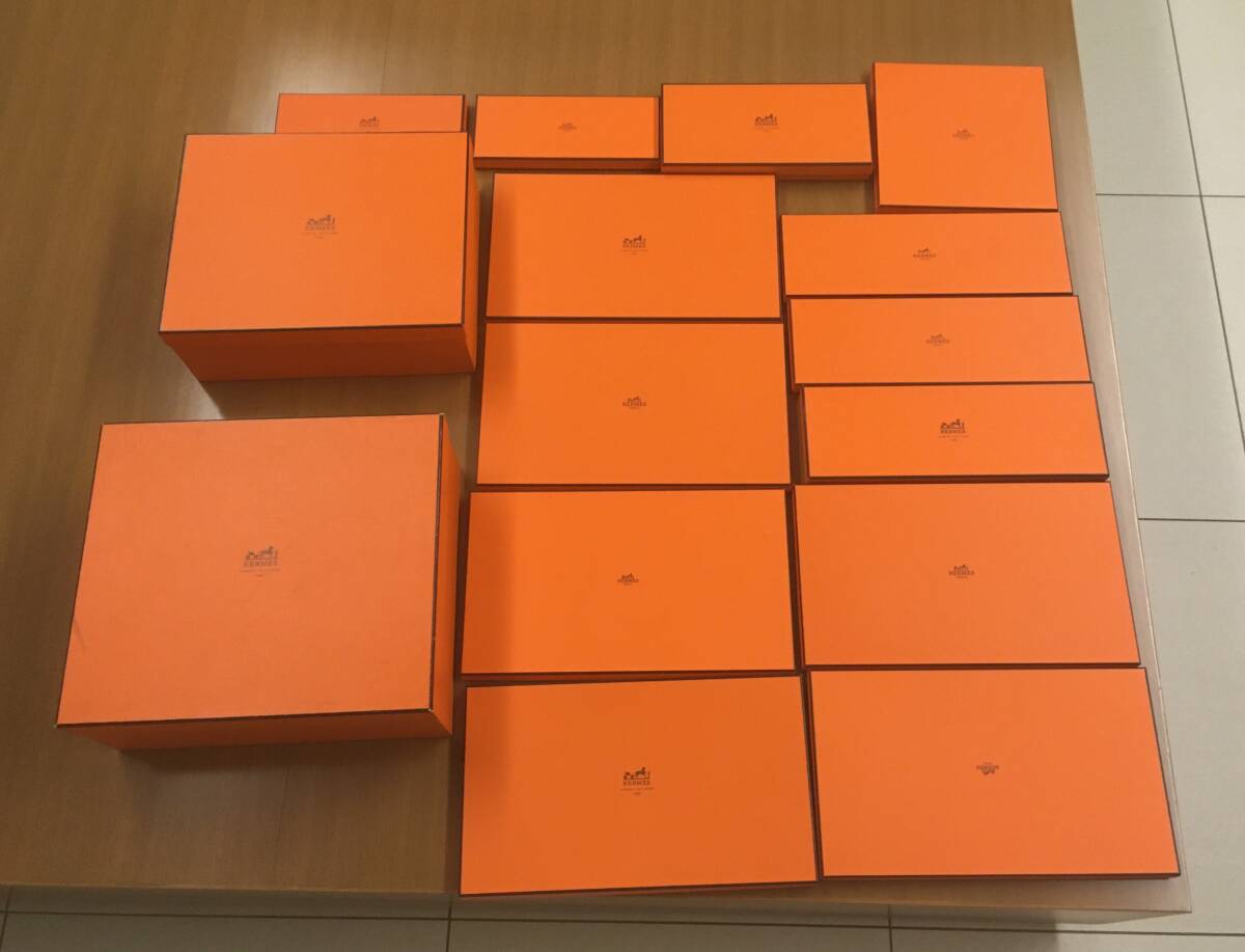 Yahoo!オークション - 002.エルメスHermsのボックス 15箱