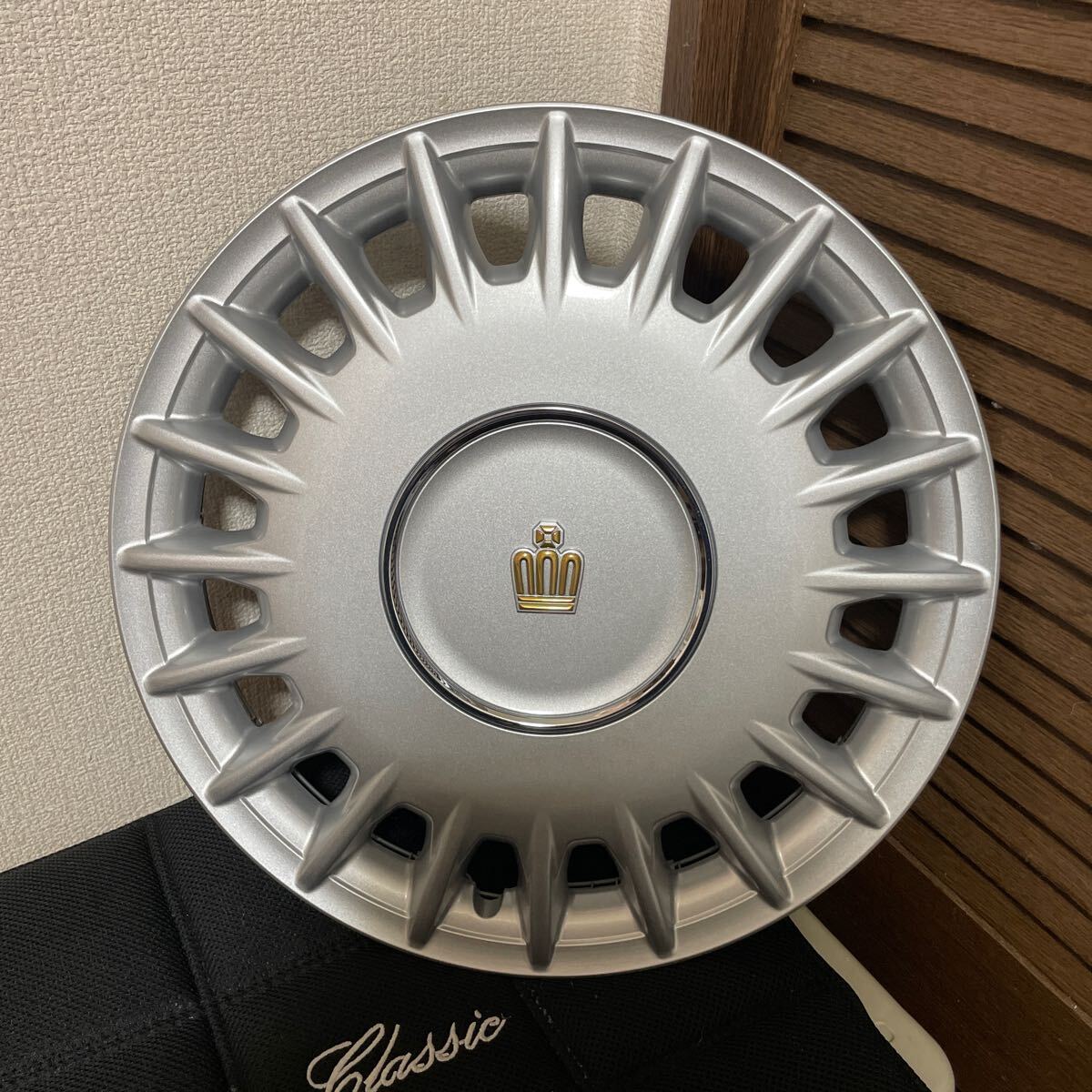 Yahoo!オークション - GXS12等【純正ホイールキャップ】4枚SET【未開封...