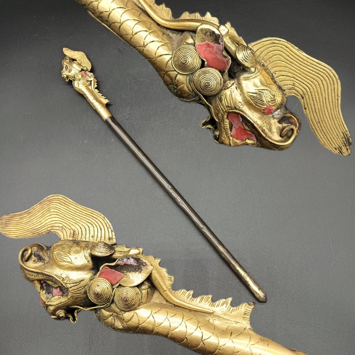 A0783 李朝 髪飾り 簪 かんざし ピニョ 大型 龍頭金工細密彫刻 飾品 古玩 骨董品 アンティーク 時代物 長約38cm 重約59g(その他)｜売買されたオークション情報、yahooの ...