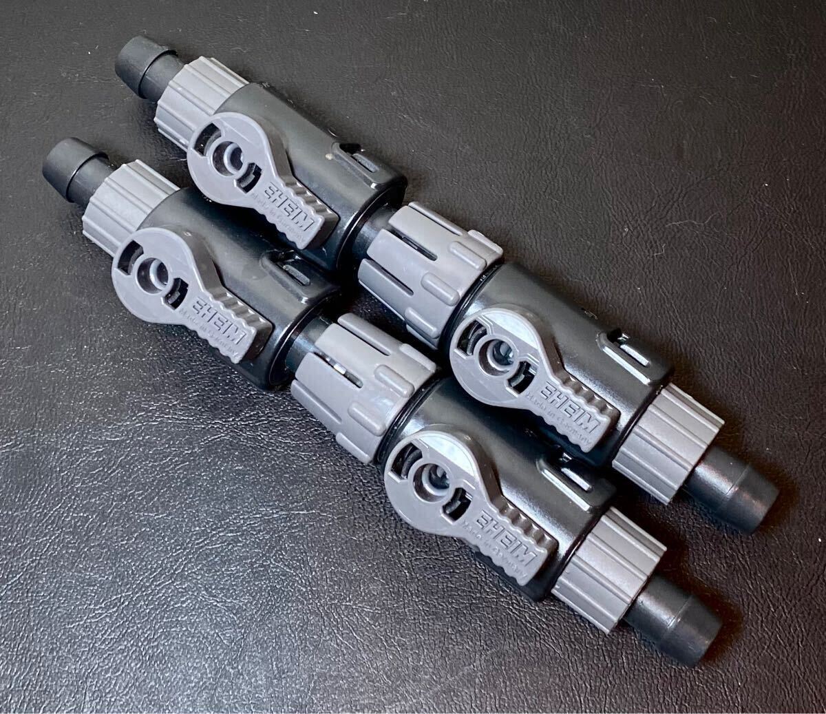 Yahoo!オークション - 【使用期間短・美品】エーハイム2213 70周年限定...