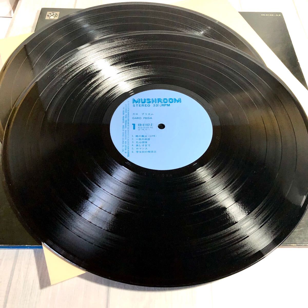 m1109 2LPレコード PRISM プリズム / GARO 帯付 2枚組 ベスト アルバム(ジャパニーズポップス)｜売買されたオークション情報、yahooの商品情報をアーカイブ公開 ...