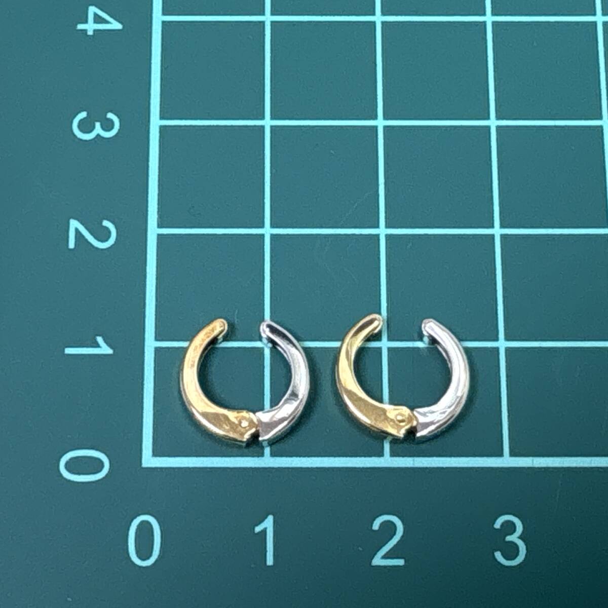 Yahoo!オークション - 24111828 K18・Pt900 コンビデザイン 輪っかイ...