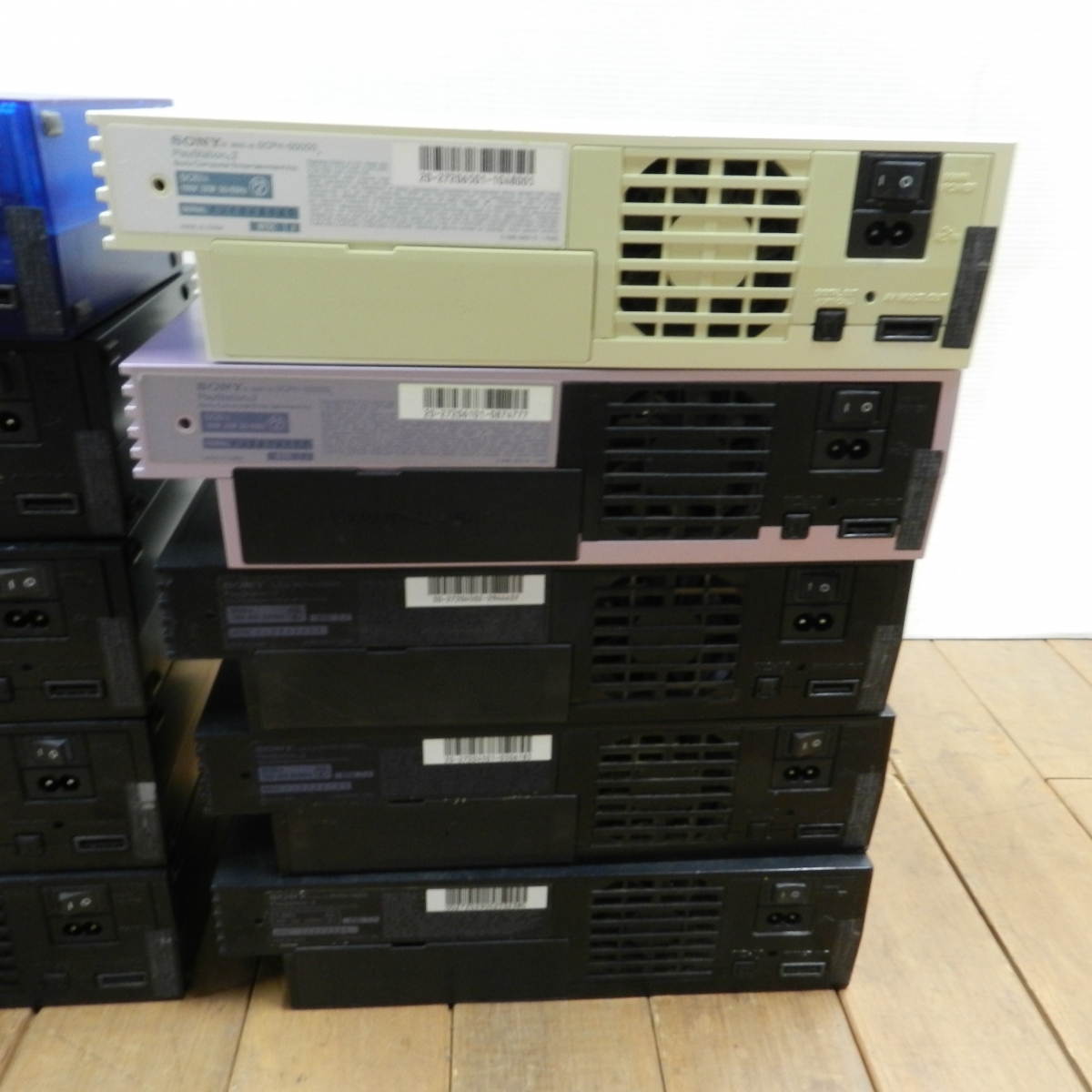 Yahoo!オークション - P411 SONY PS2 本体のみ SCPH-18000～50000 計10...