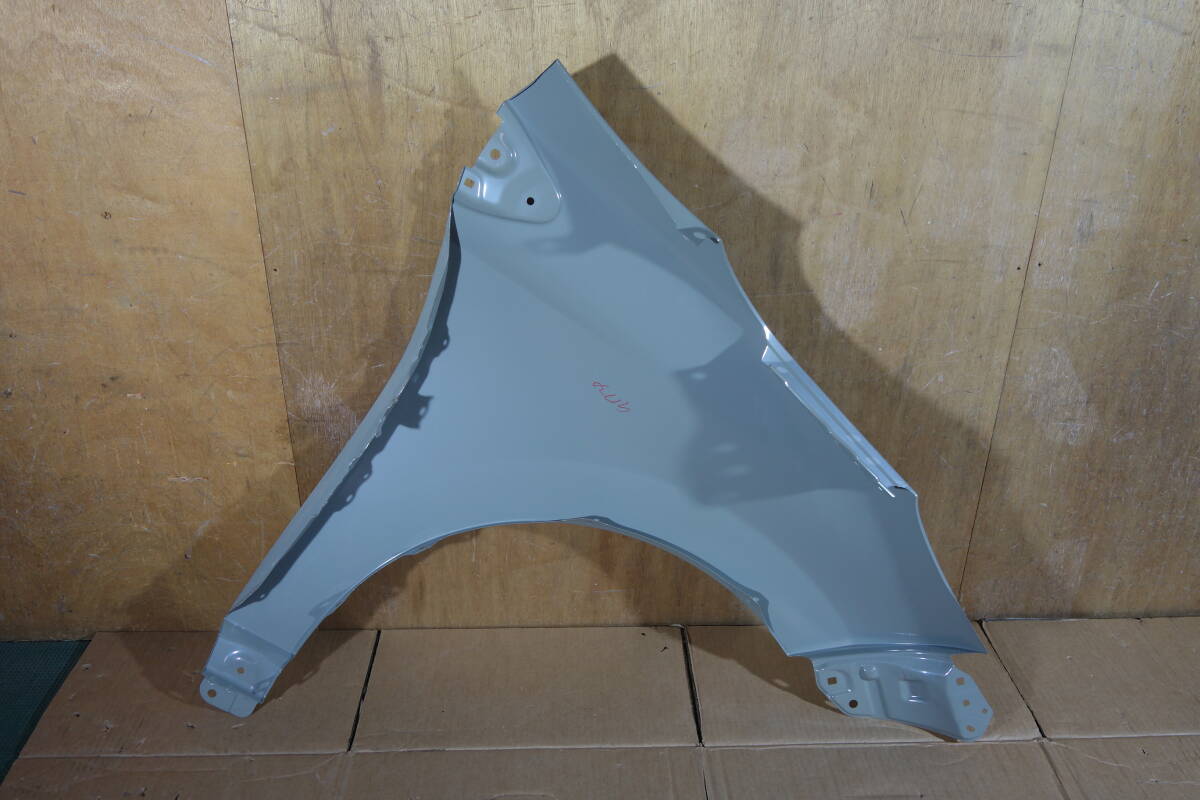 Yahoo!オークション - 19106 未使用 MXPK10 MXPK15 アクア 純正 左 フ...