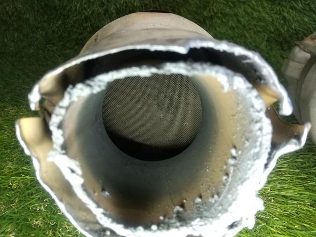 Yahoo!オークション - VM4 レヴォーグ FB16E 触媒2個セット FCA95 RO52