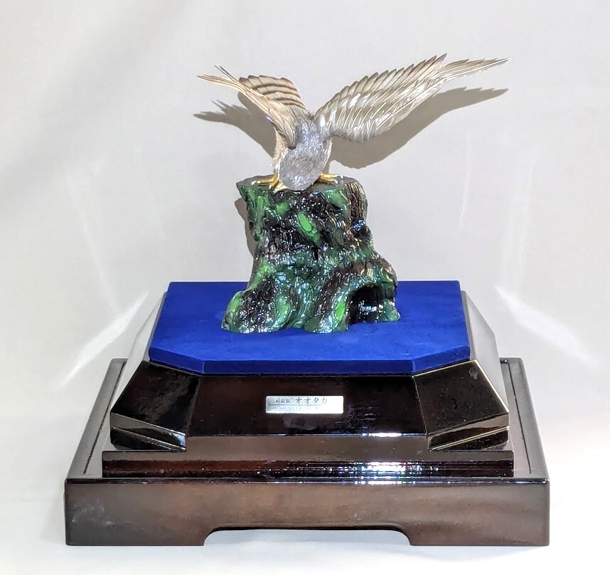 純銀製 大鷹 オオタカ 光則作 MITSUNORI 置物 細密彫刻 金工 ケース付 高さ約40cm-置物–日本Yahoo!拍賣｜MYDAY代標代購網、海外購物第一站