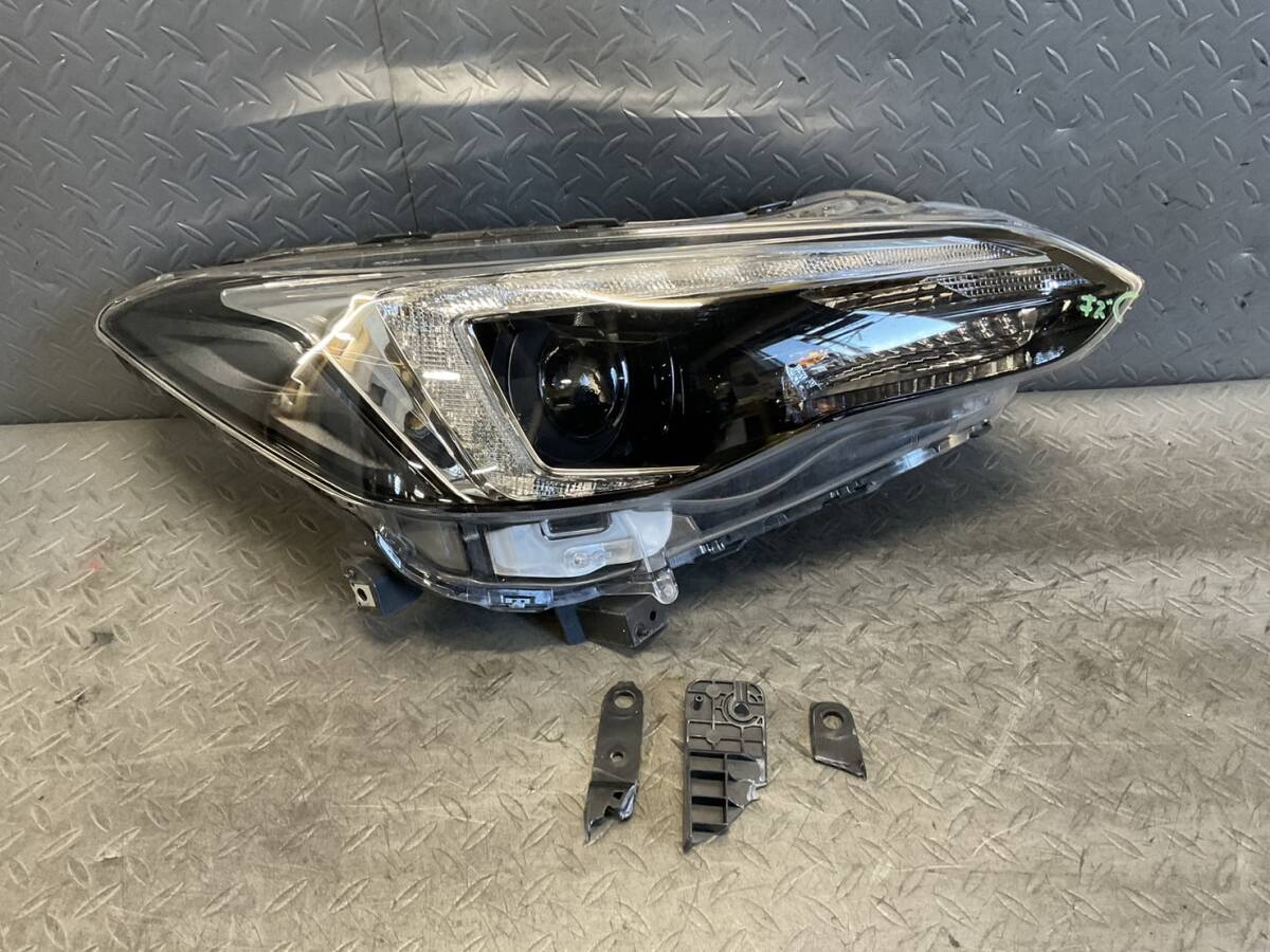 X37 スバル インプレッサ GT6 右ヘッドライト LED イチコ 1923 破損 液垂れ跡有 点灯確認済み(ヘッドライト)｜売買されたオークション情報、yahooの商品情報をアーカイブ公開 ...