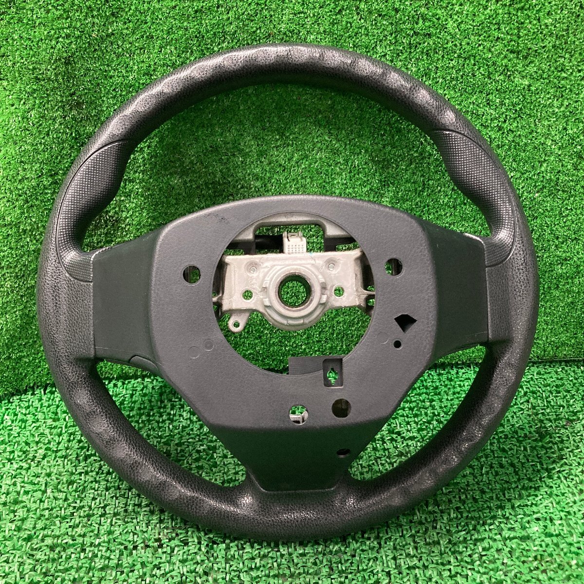 Yahoo!オークション - 値下げ再出品 カローラアクシオ NKE 165 ハンド...