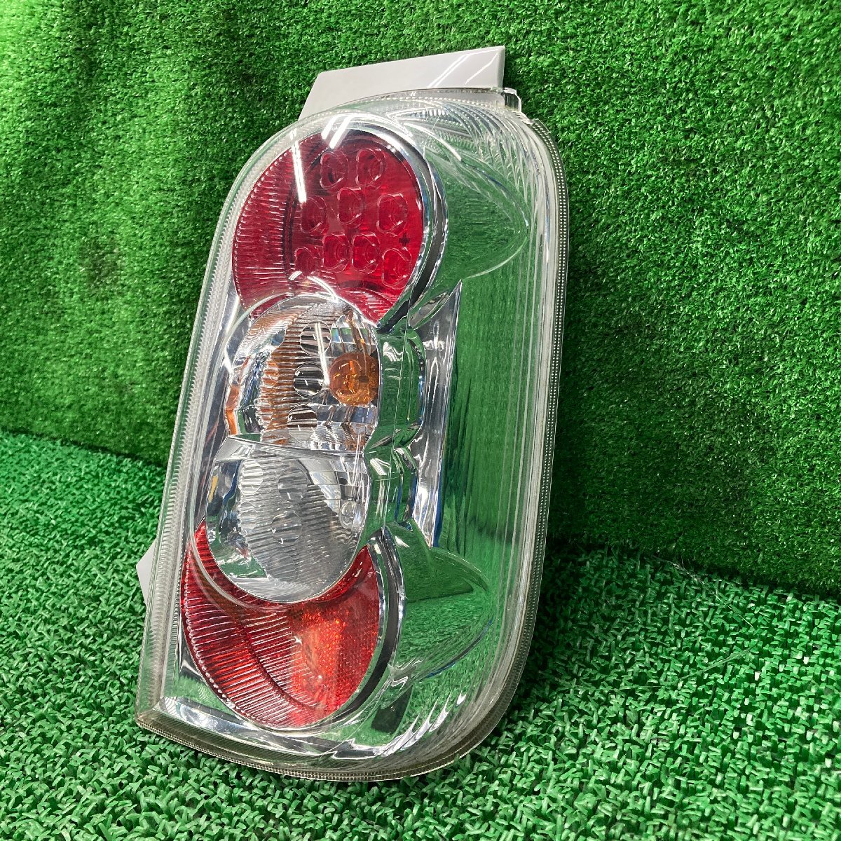 Yahoo!オークション - ミラココア L675S G 右 テールランプ テールラ...