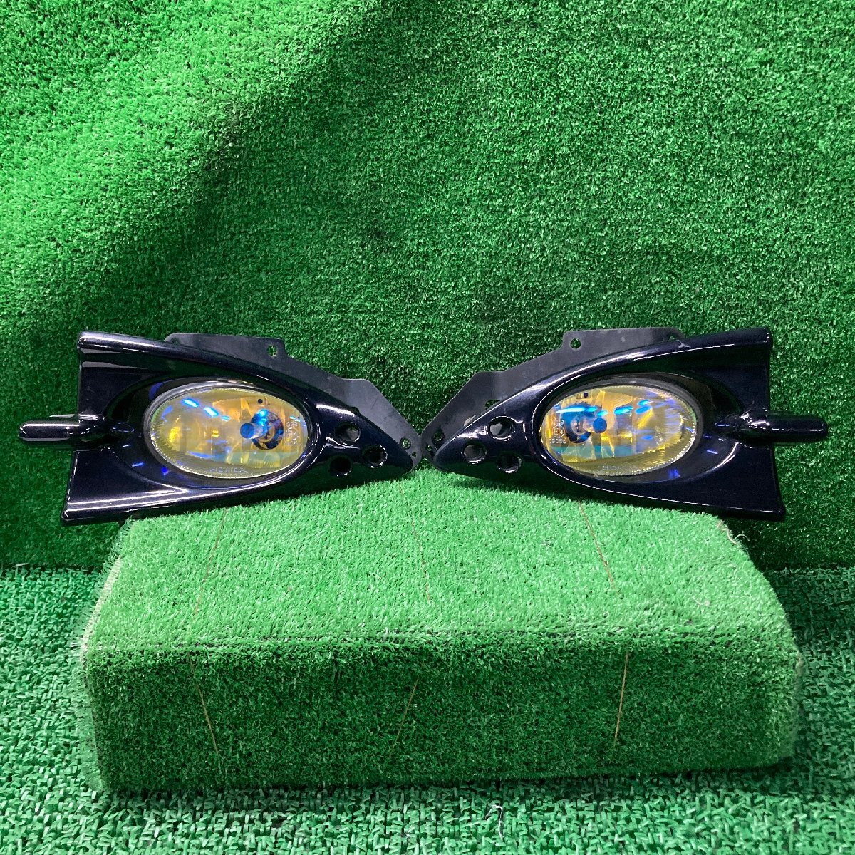 Yahoo!オークション - フリード GB3 G 左右 フォグランプ フォグライ...