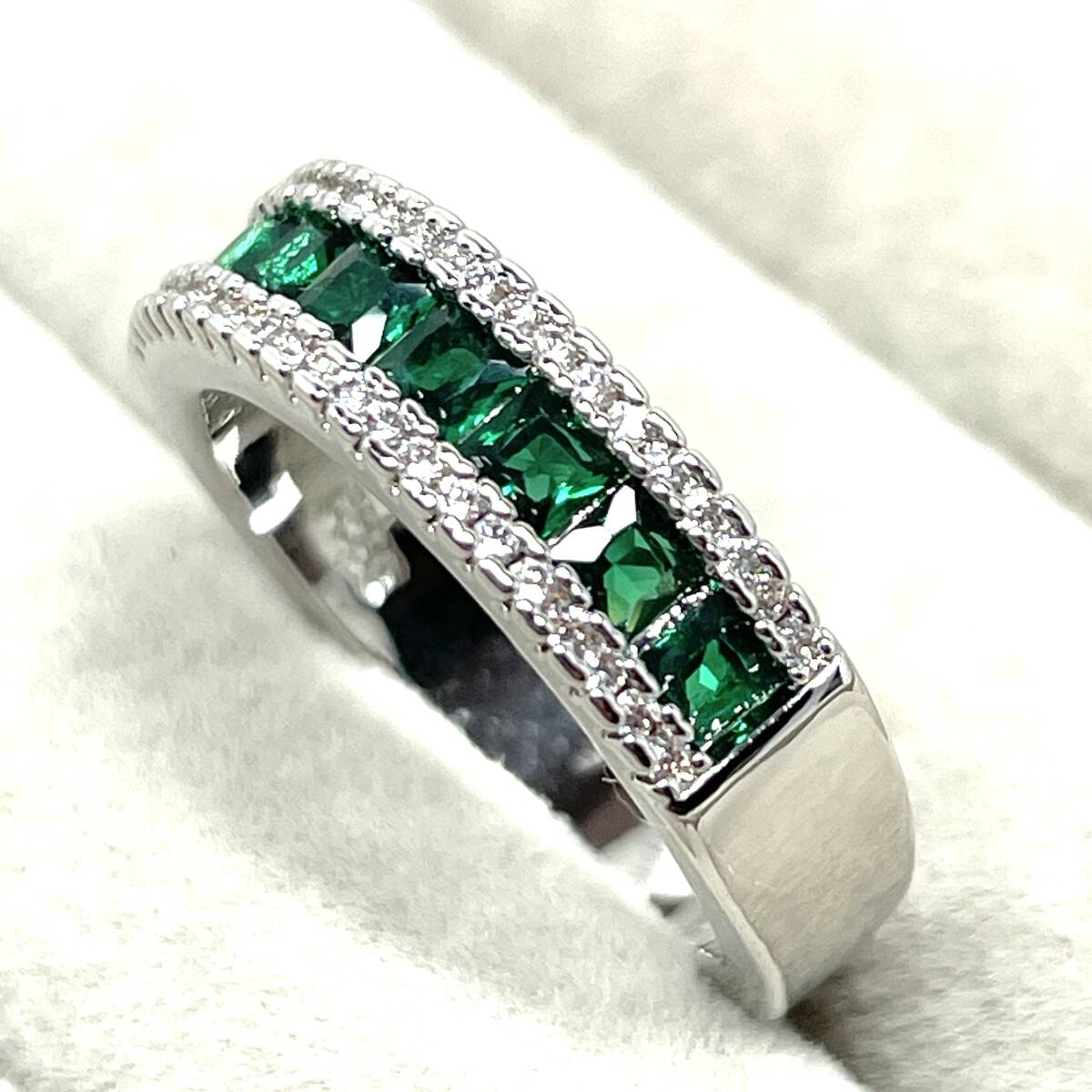 Yahoo!オークション - 指輪 リング グリーン エメラルド ラインストー...