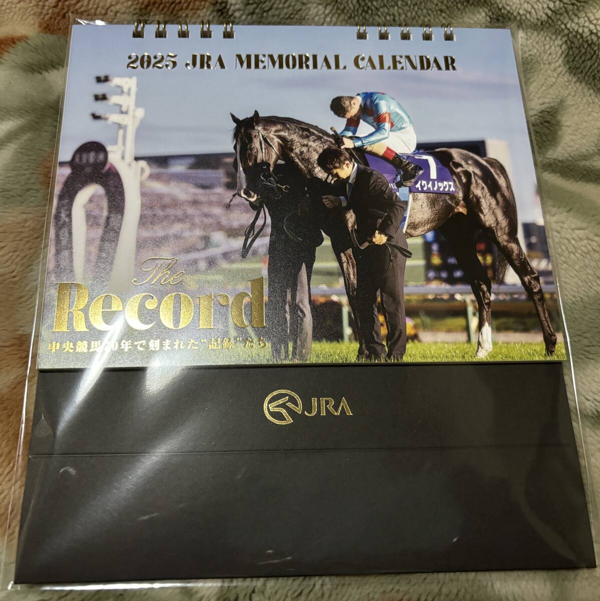 Yahoo!オークション - 2025年JRA競馬卓上カレンダー