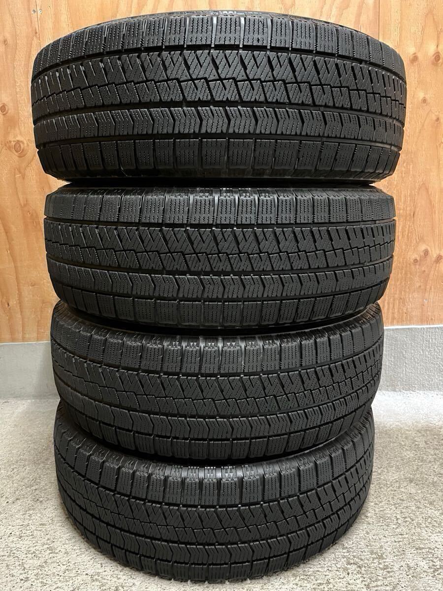 Yahoo!オークション - S34 岩手限定 引取 組替作業も可能 冬4本 215/65...