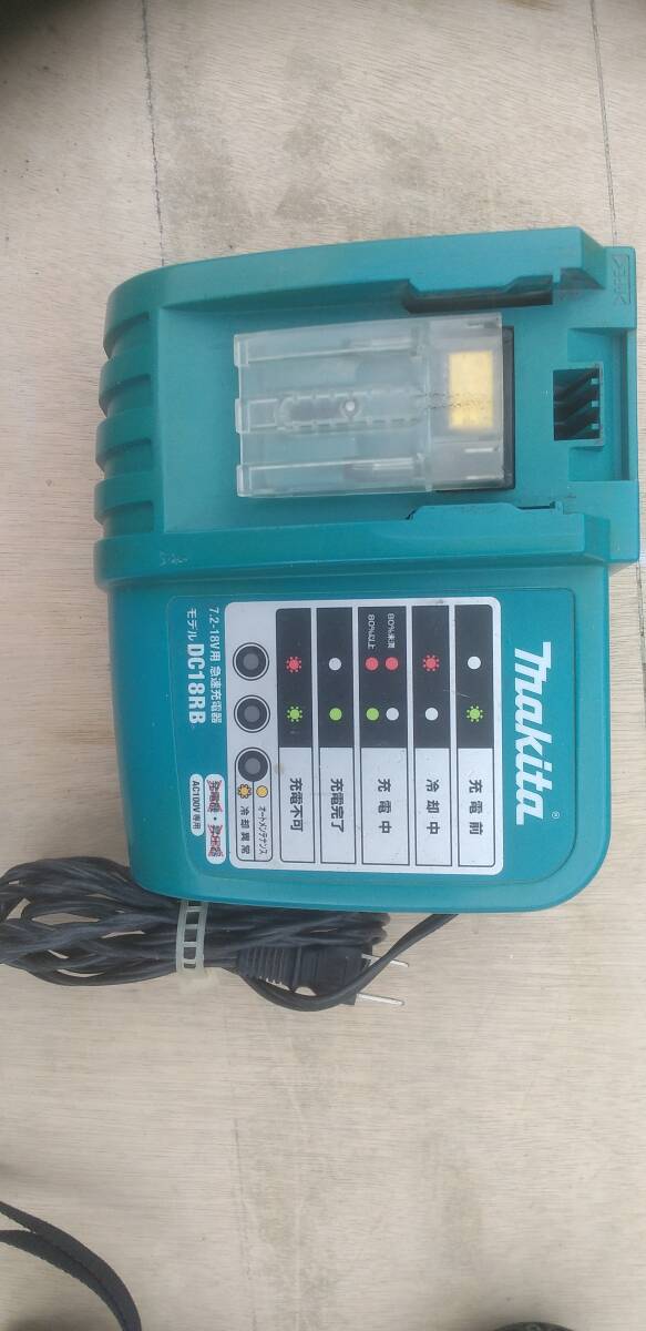 Yahoo!オークション - makita 電動ドライバードリルDC14.4v充電器・バ...