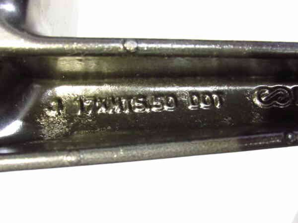 Yahoo!オークション - CBR900RR SC33 大人気 純正 リア ホイール 曲り...