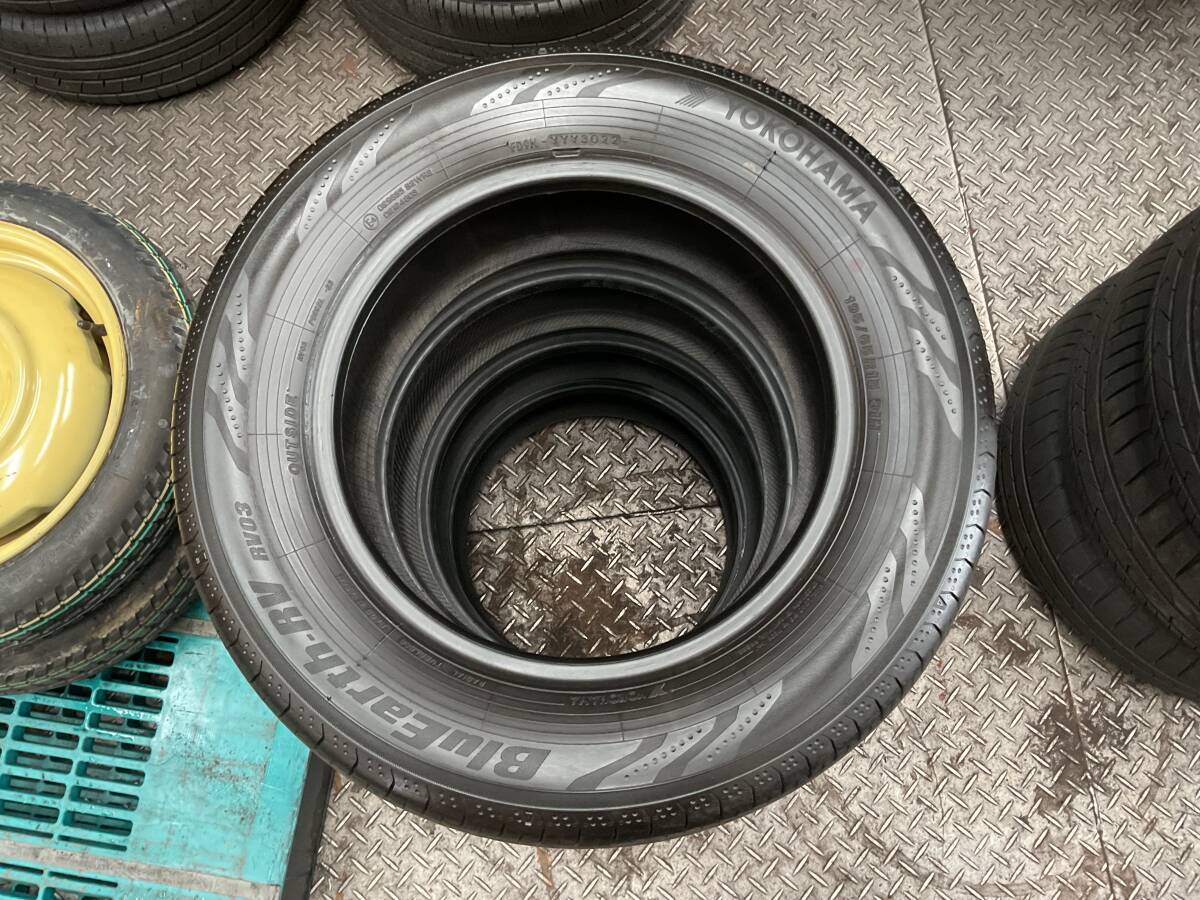 Yahoo!オークション - 195/65R15 YOKOHAMA BluEarth RV-03 2022年製 4...