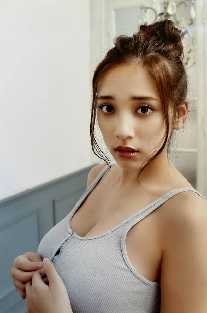 Yahoo!オークション - 都丸紗也華 A4 ピンナップ 6枚セット アイス・ブル