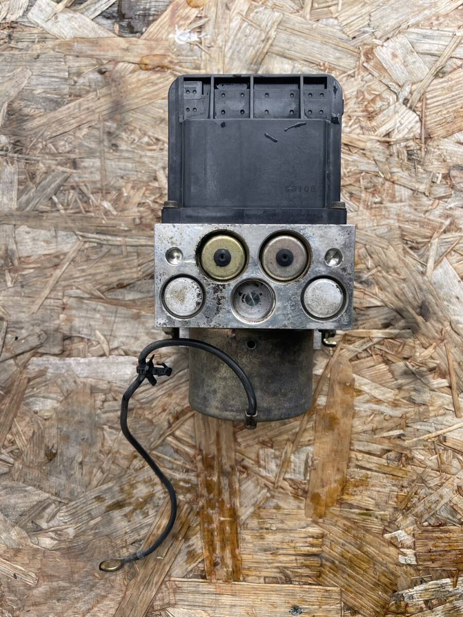 Yahoo!オークション - ローレル メダリスト GF-HC35 ABSアクチュエータ...