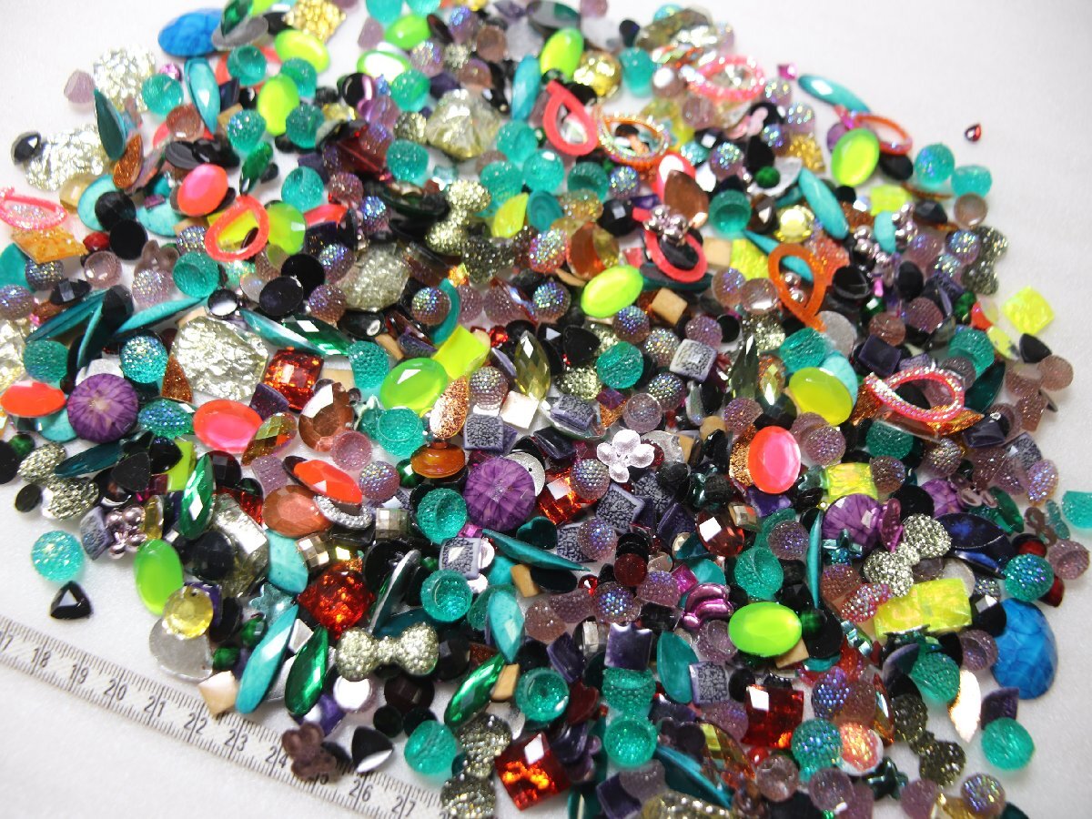 Yahoo!オークション - No.6・大量デコパーツ・260g
