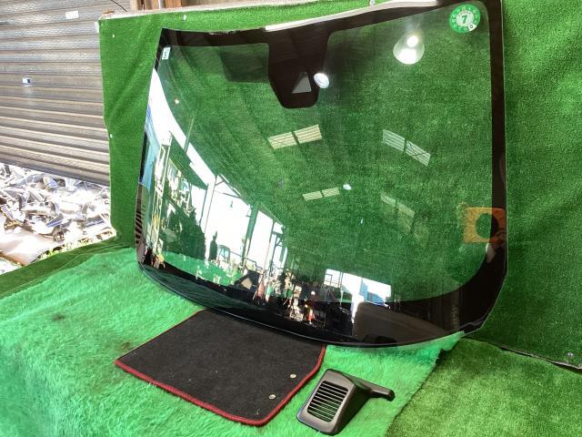 Yahoo!オークション - デイズ 5BA-B43W Fウインドガラス X P26 72700-7...