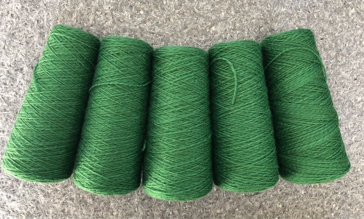 Yahoo!オークション - 貴重 高級ウール100％ 番手1/3x1/24【11169 ビタ...