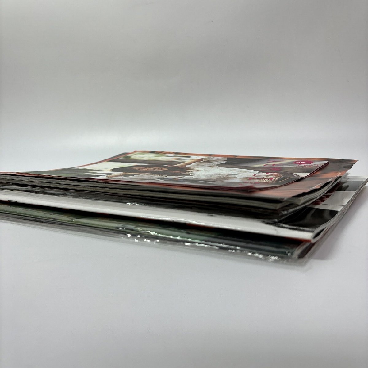 Yahoo!オークション - 長 K646/中森明菜 コンサートパンフ6冊/クリアフ...