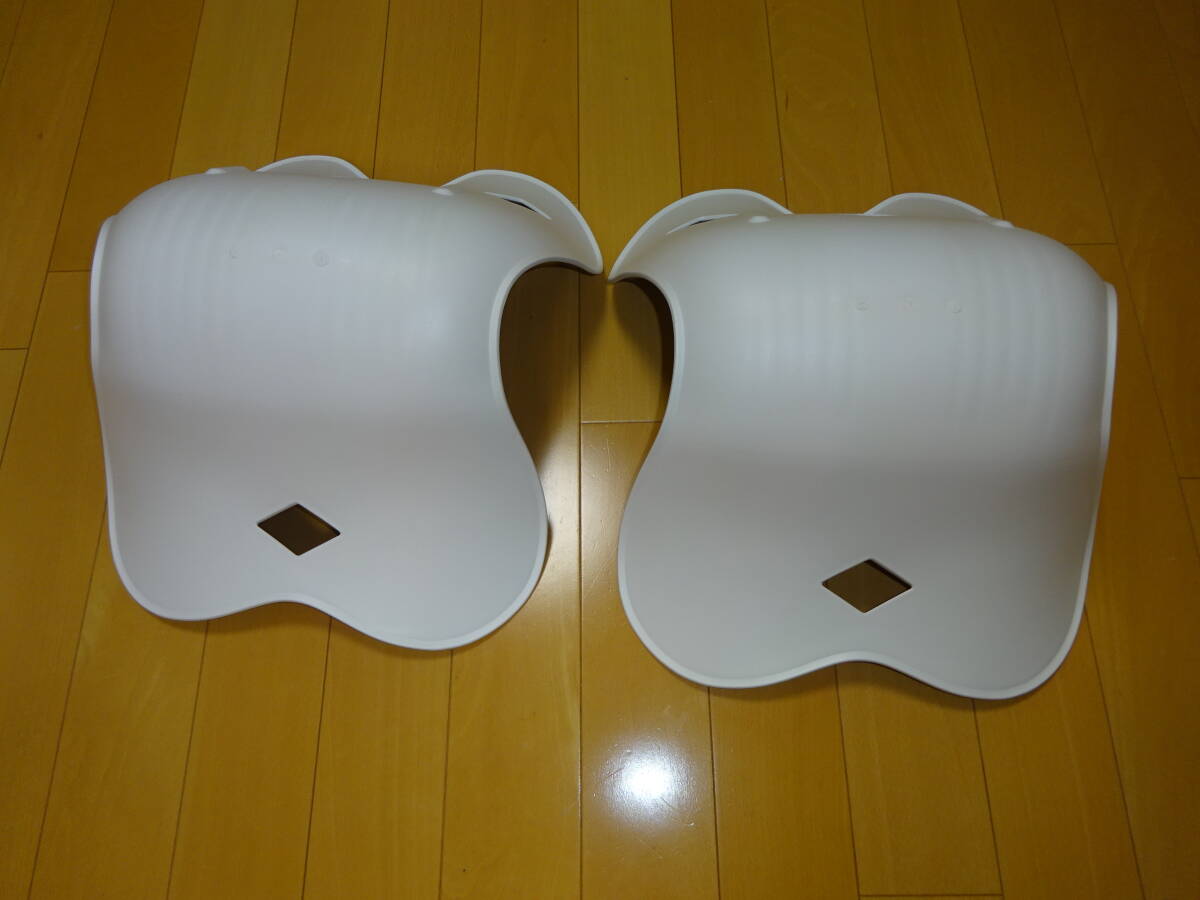 Yahoo!オークション - 送料無料 美品 DEZIYUA 2個セット 腰痛 椅子 骨...