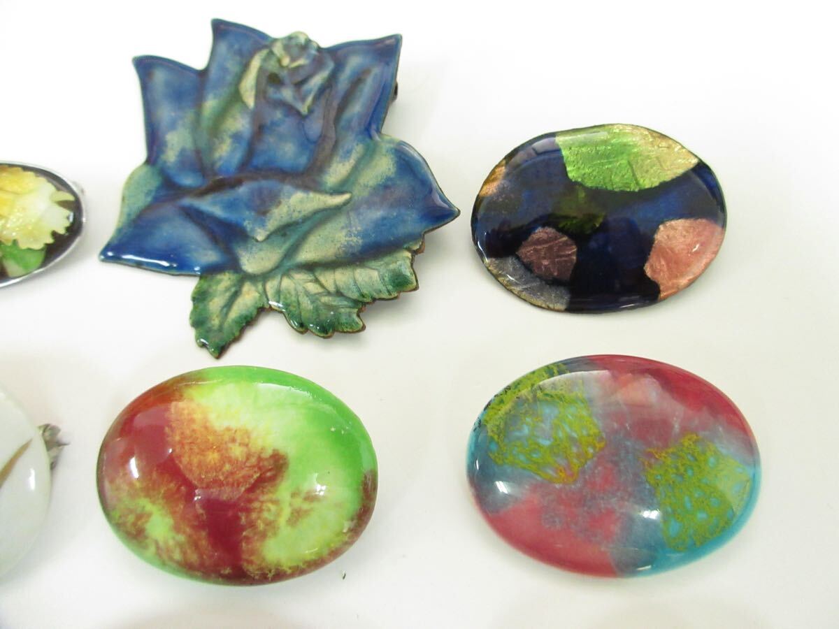 Yahoo!オークション - 【D41】焼き物系 ブローチ 七宝焼 九谷焼 九谷焼...