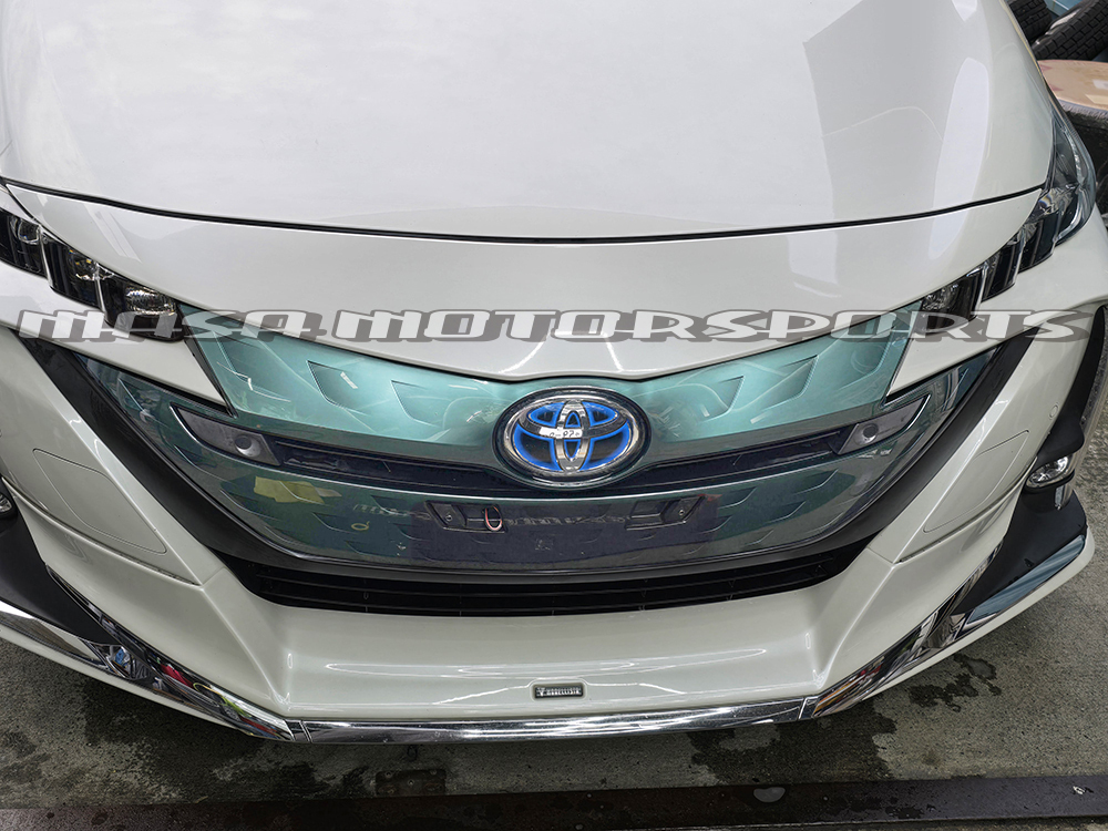 Yahoo!オークション - トヨタプリウスZVW52 PHV フロントグリル上部カ...