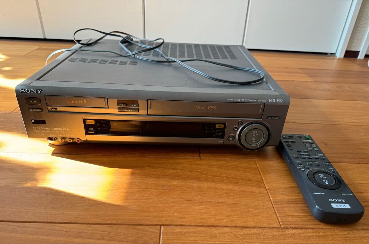 Yahoo!オークション - SONY WV-TW2 Hi8 VHS ビデオカセットレコーダー