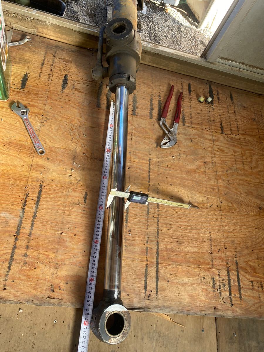 Yahoo!オークション - ユンボ用シリンダー径45mm長さ約70cm