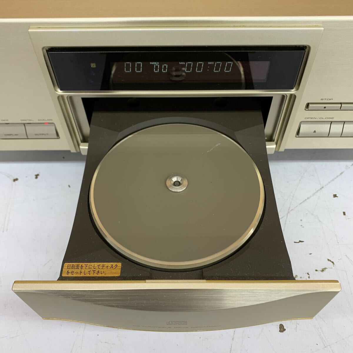 Yahoo!オークション - 【M-4】 Pioneer PD-T09 CDプレーヤー CDデッキ ...