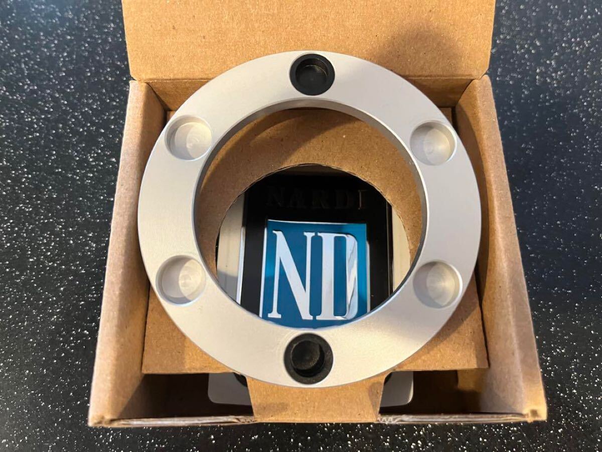 Yahoo!オークション - 正規品 新品未使用 NARDI classic ステアリング ...