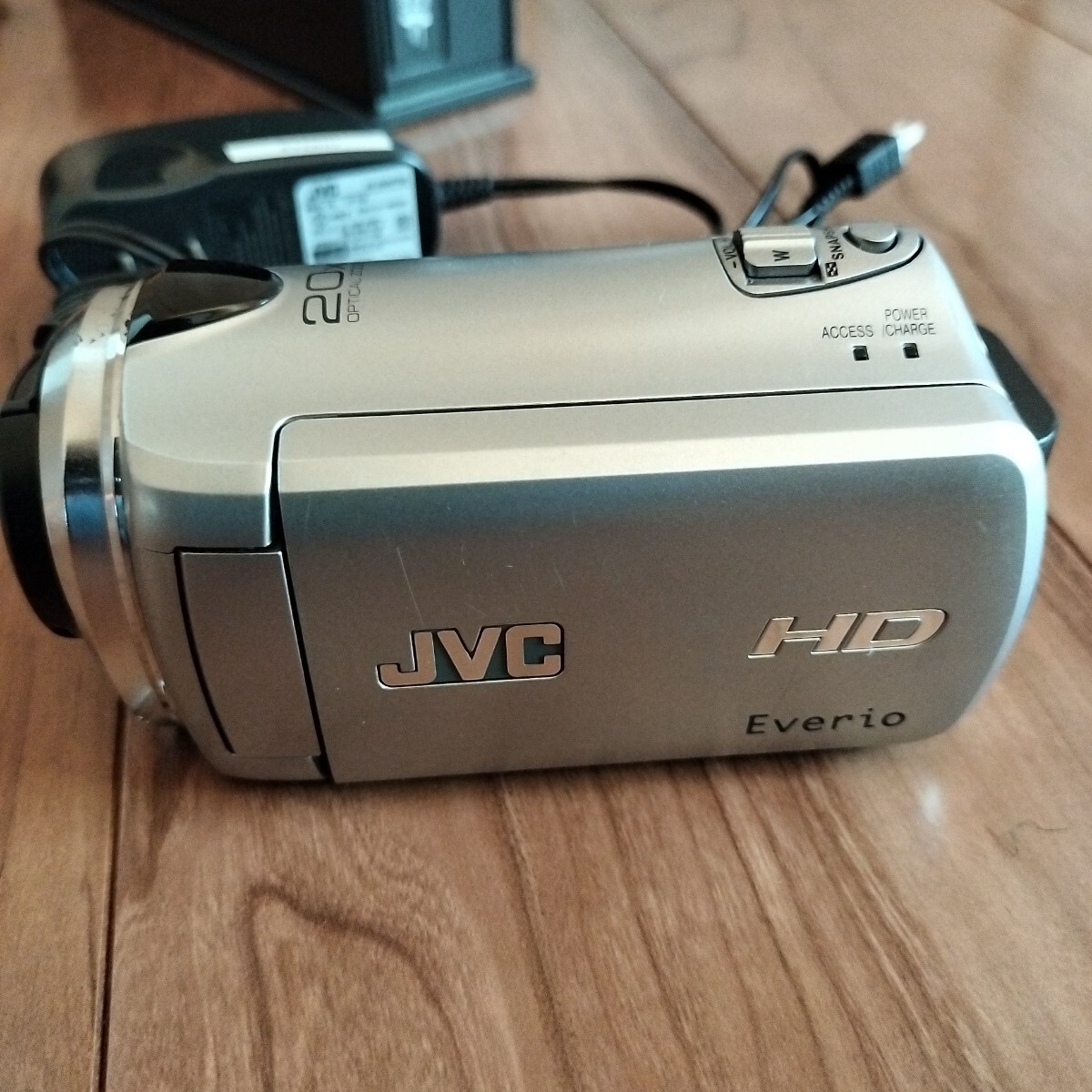 JVC Everio GZ-HM240 ビデオカメラ DVDライター ブルーレイディスク 録画 保存 ハイビジョンメモリームービー エブリオ(その他)｜売買されたオークション情報、yahooの ...