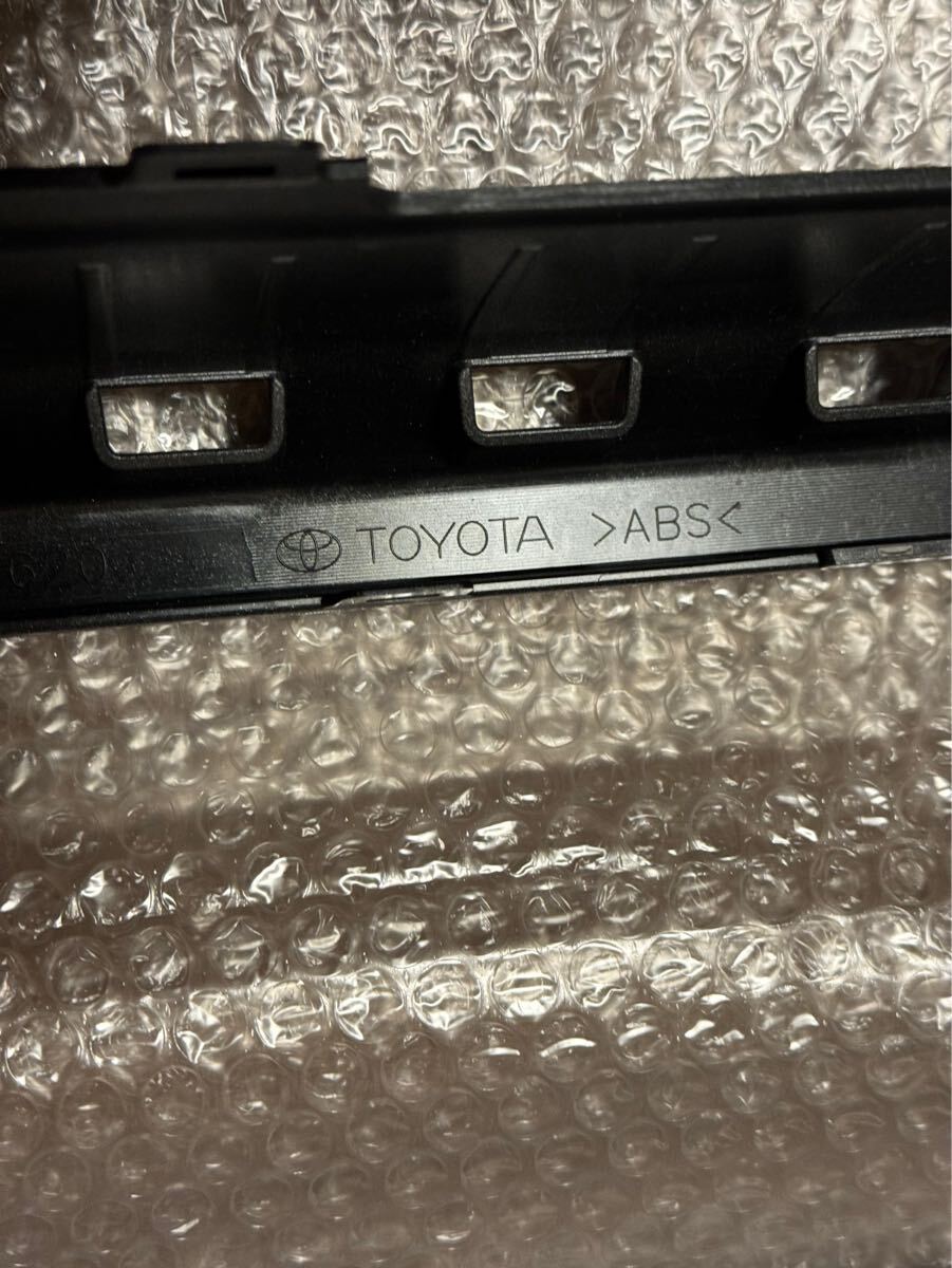 Yahoo!オークション - 新車外し ランドクルーザー250VX純正フロントグ...