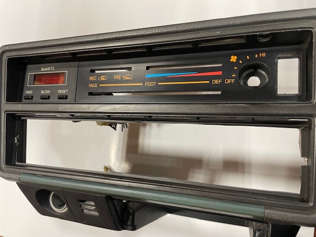 Yahoo!オークション - DR30 HR30 R30スカイライン エアコン＆オーディ...