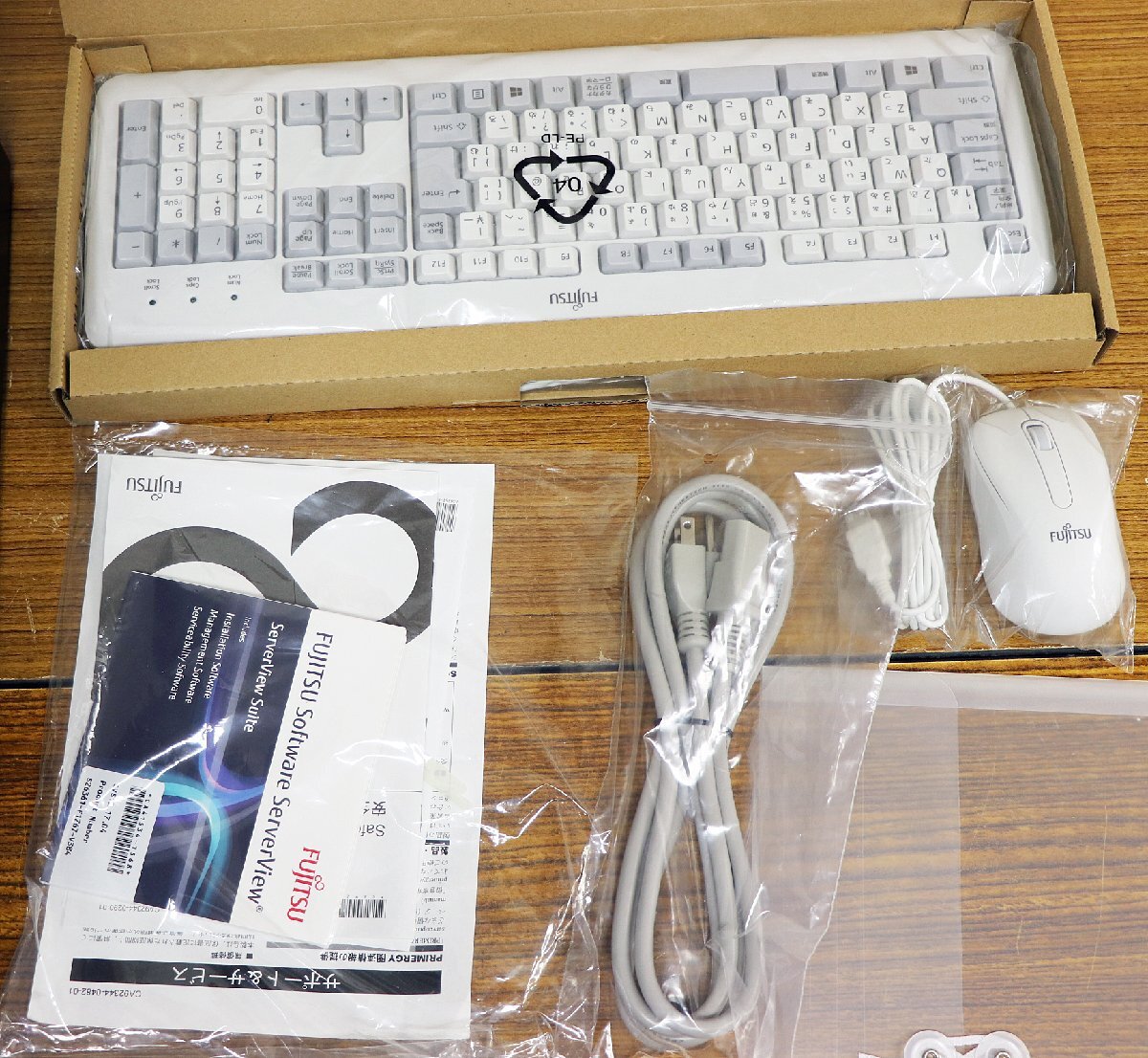 M ジャンク品 1WAYエントリーサーバ PRIMERGY TX1310 M1 PYT1311ZUX 富士通/FUJITSU メモリ4GB 箱つき HDD欠品 CPU未確認(富士通)｜売買され ...
