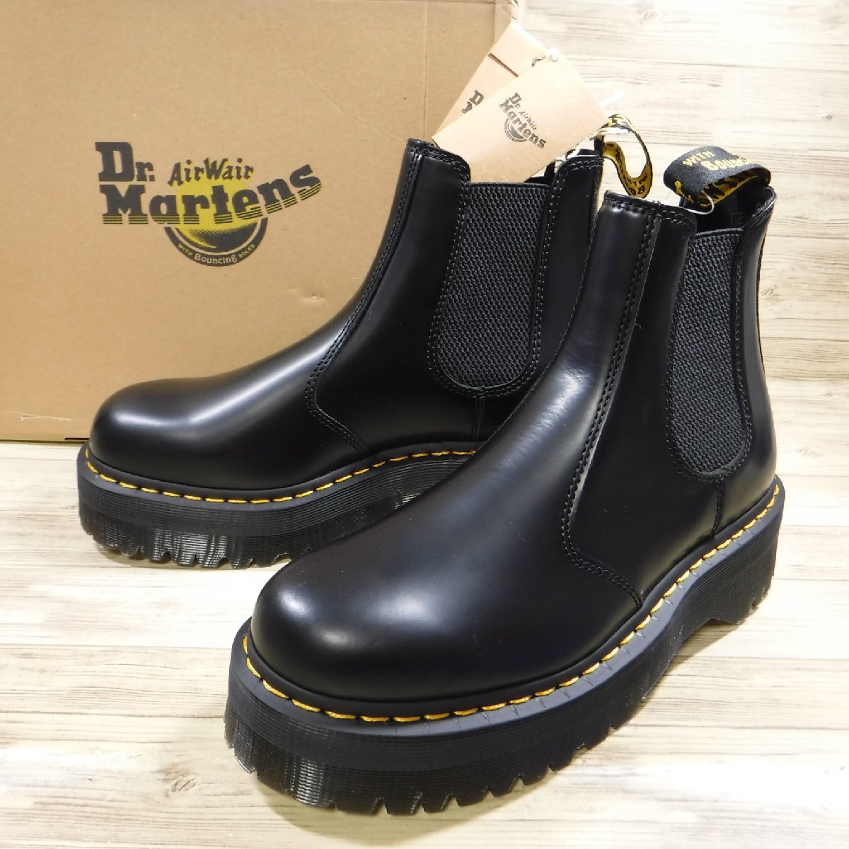 KK485 ドクターマーチン Dr.Martens 黒 サイドゴア チェルシーブーツ 定価33000円 UK8 2976 QUAD 27.0 厚底(新品)のオークション落札情報