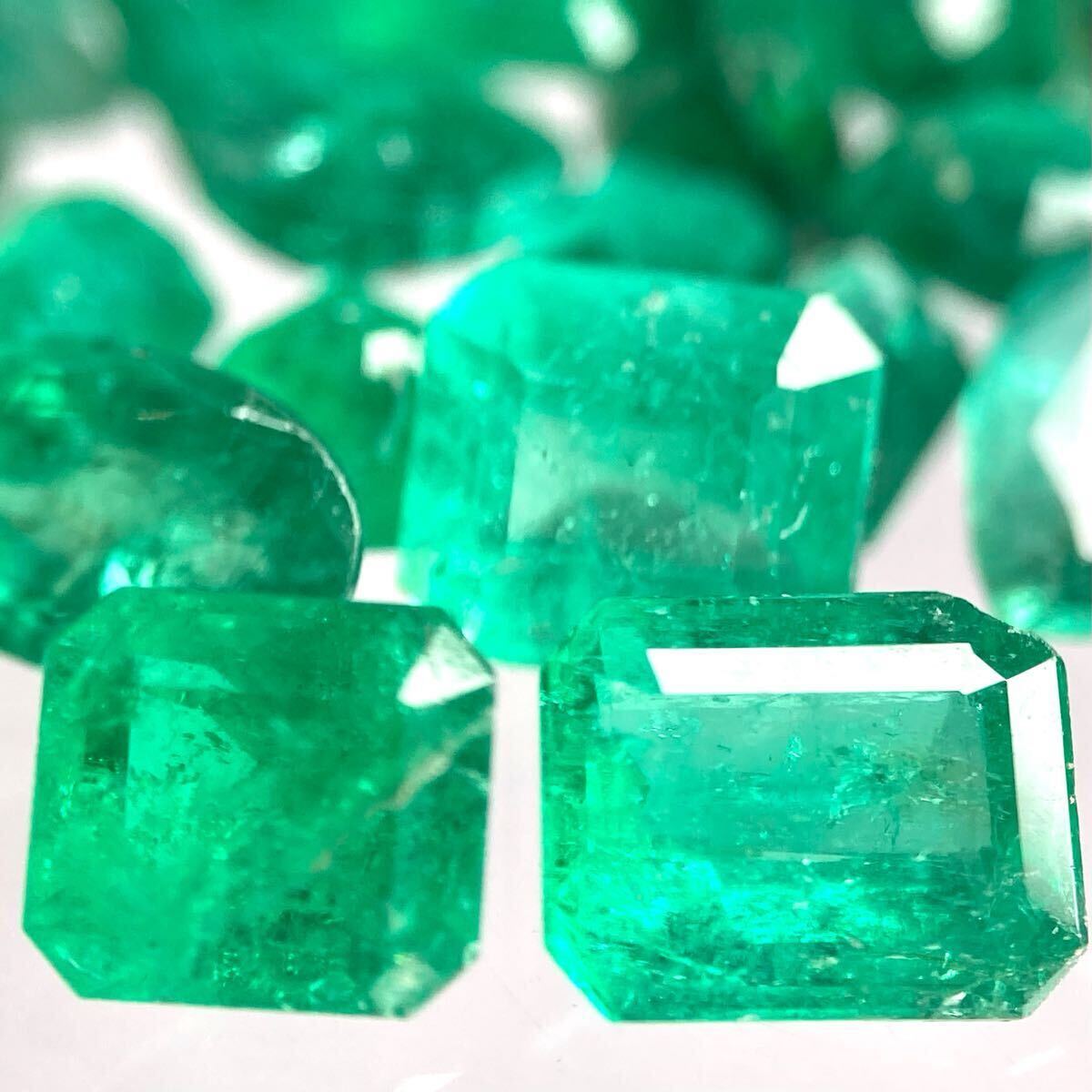 Yahoo!オークション - 1円〜 天然エメラルドおまとめ22.5ct n 約4.5...