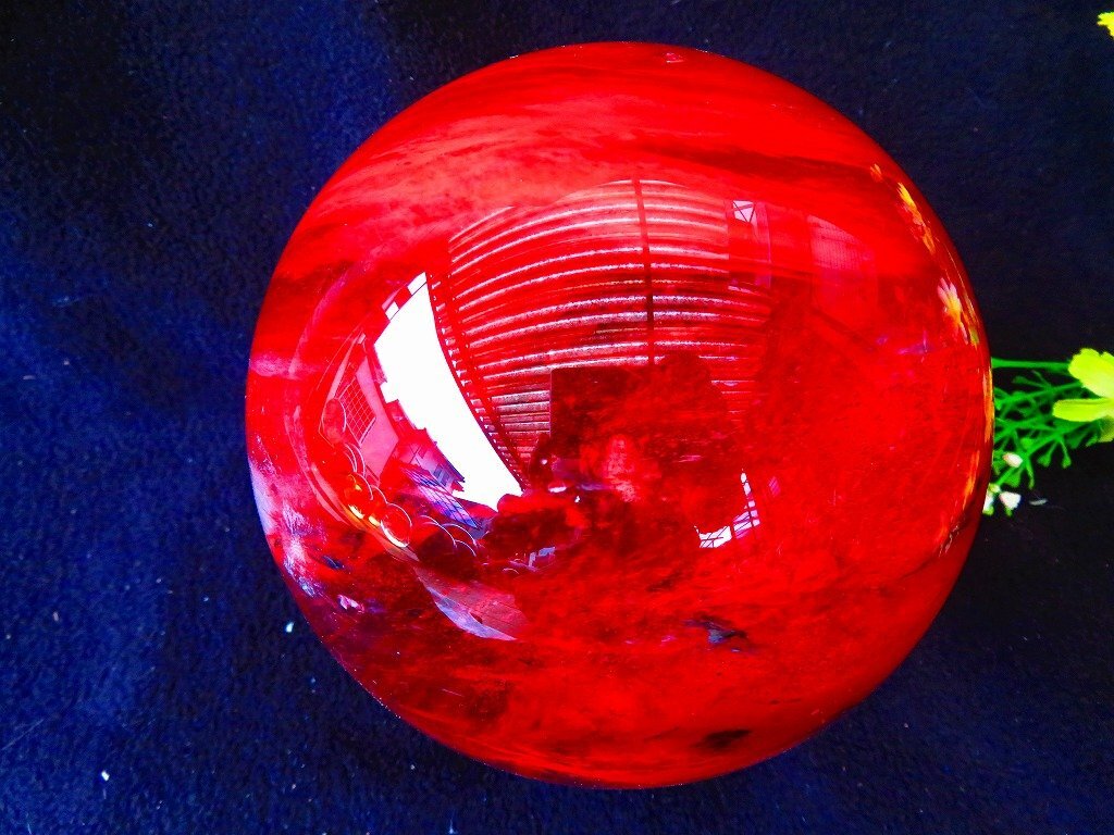 Yahoo!オークション - 絶品 超綺麗K9赤水晶丸玉 超巨大2.38kg 130m...