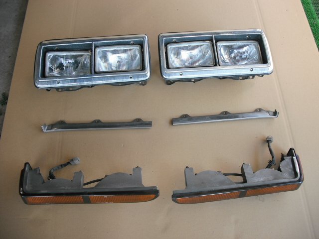 B239 H252 Y44 プレジデント ソブリン V8E 左右 ヘッドライト リム ライト枠パネル フロントウインカー モール セット d32z(ヘッドライト)｜売買されたオークション情報 ...