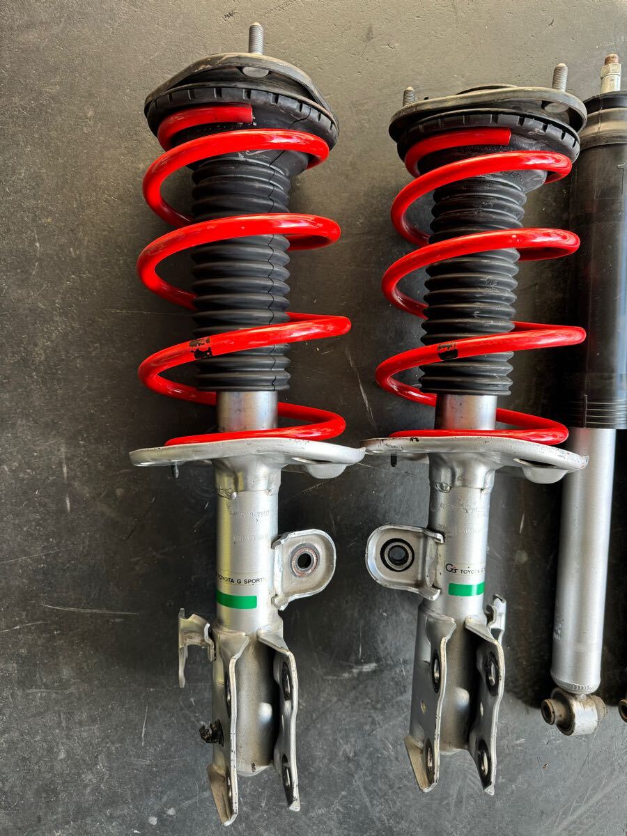 Yahoo!オークション - トヨタ プリウス 30 g's サスペンション スプリ...