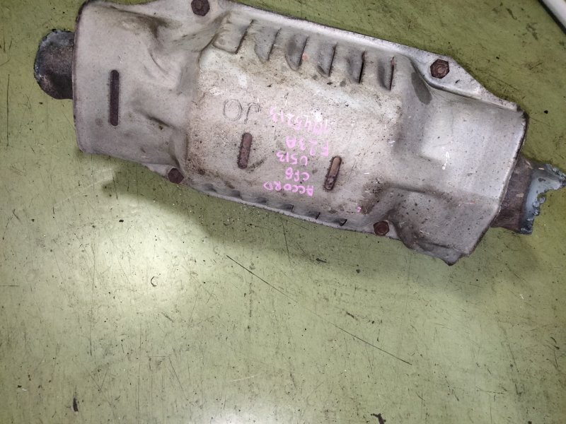 Yahoo!オークション - ホンダ CF6 アコード 触媒 F23A J0 ジャンク 素...