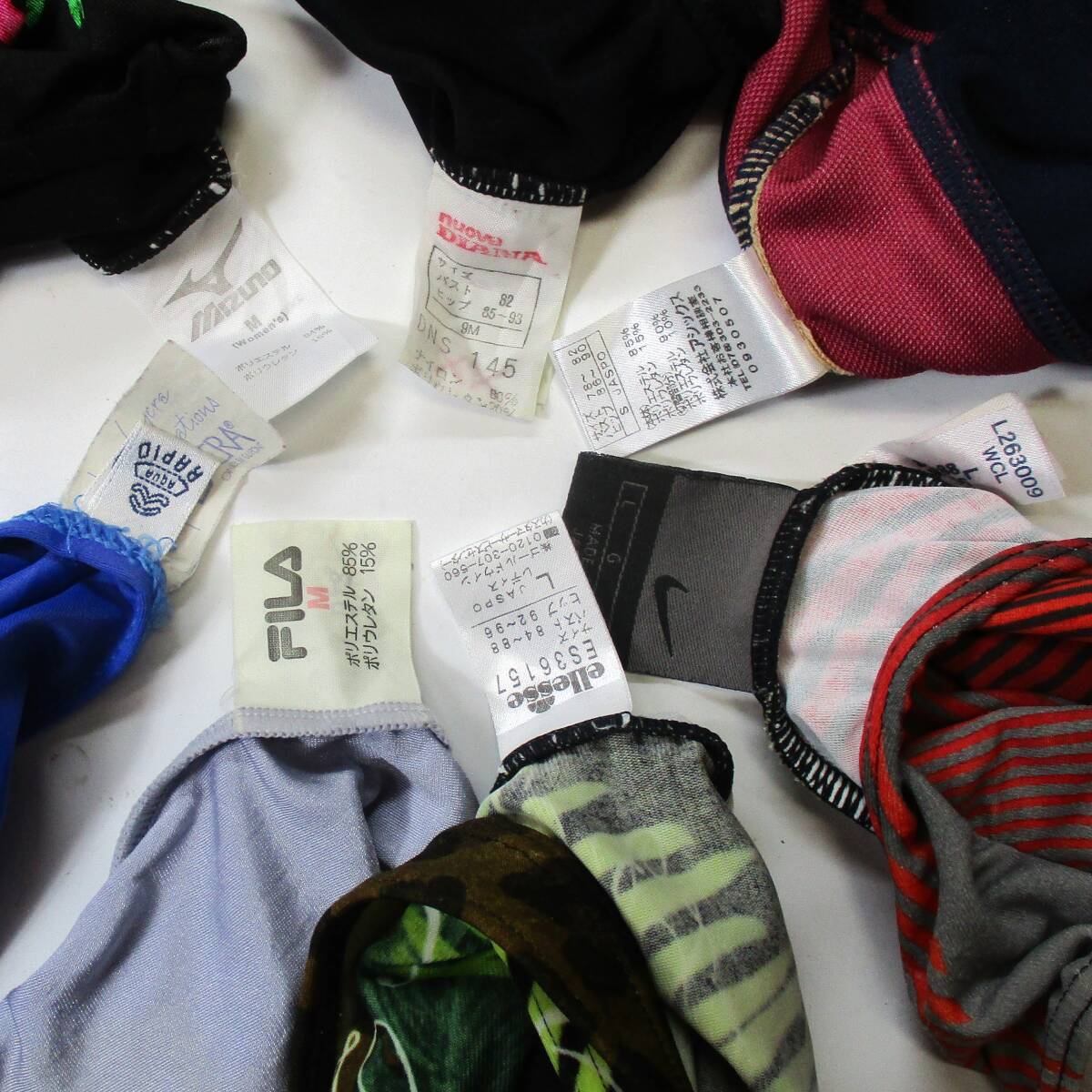 Yahoo!オークション - E3397 1円～ 訳あり ジャンク 水着 レディース ...